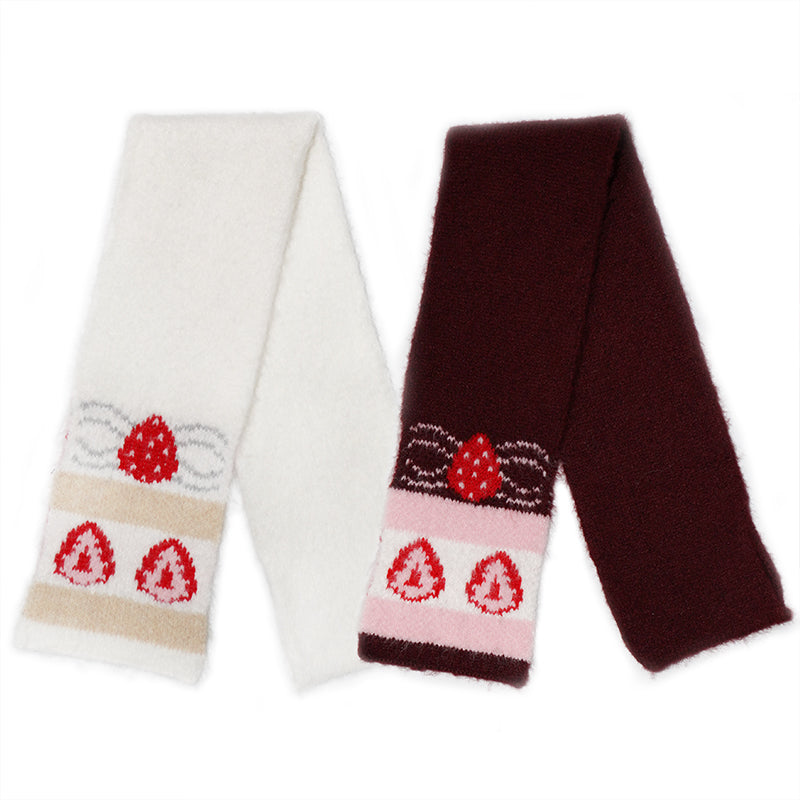 Strawberry Cake Knit Scarf - daytoday everyday institute | Land Decora